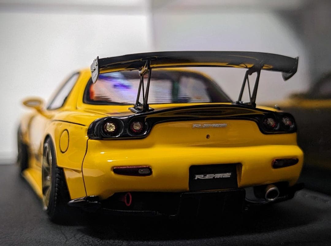 イグニッションモデル 1/43 マツダ RX-7 FD3S RE雨宮 イエロー