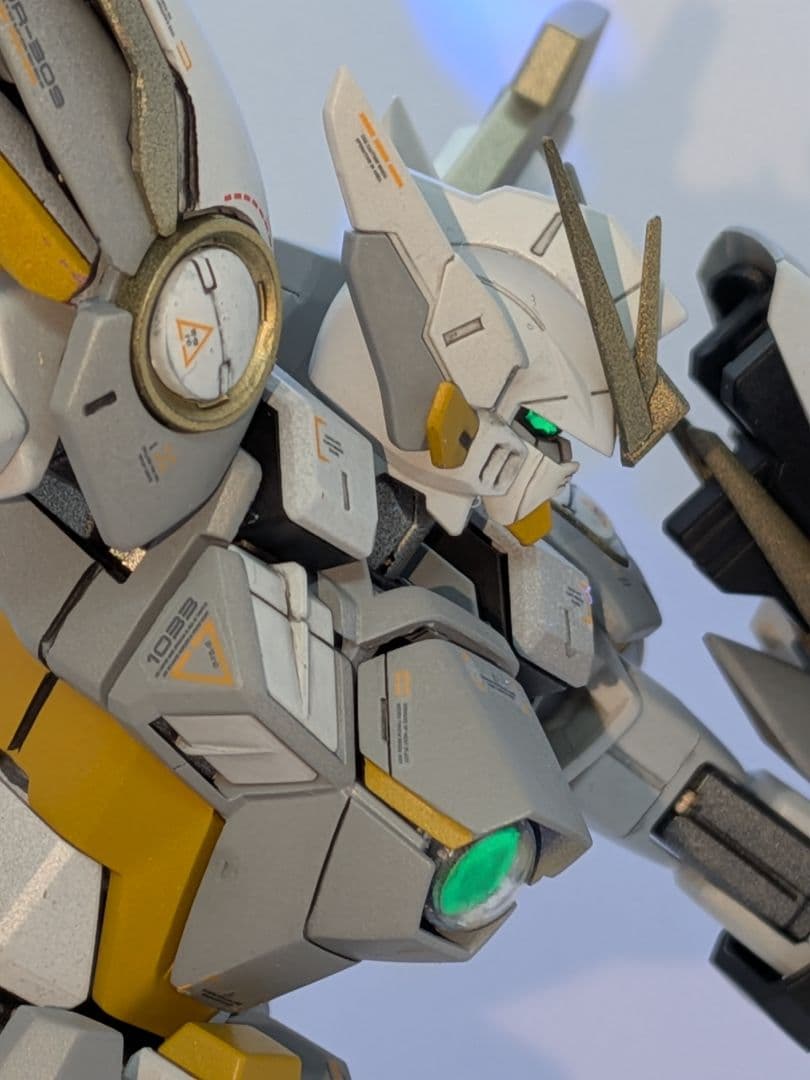 MG ウイングガンダム　Ver.Ka 改修、全塗装済み