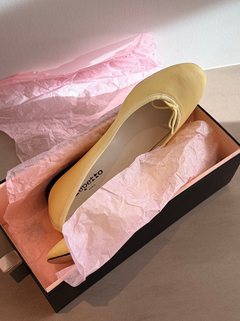 Repetto レペット Cendrillon レモンイエロー