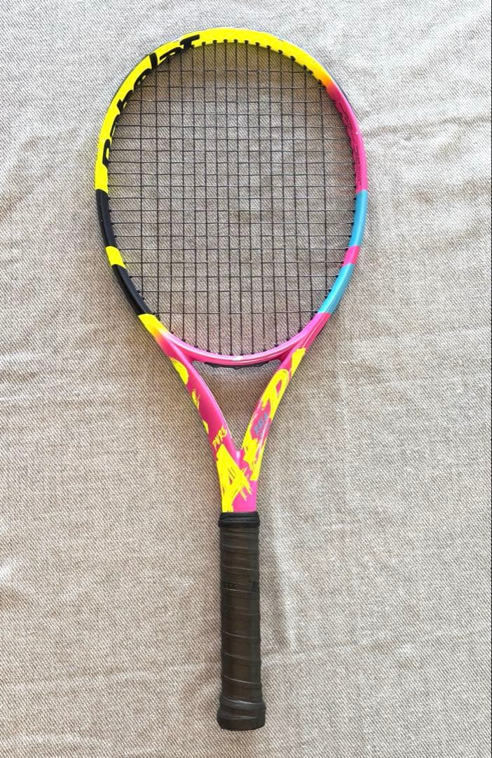 じ*ん様 テニスラケット ピュアアエロ ラファオリジン Babolat Pure