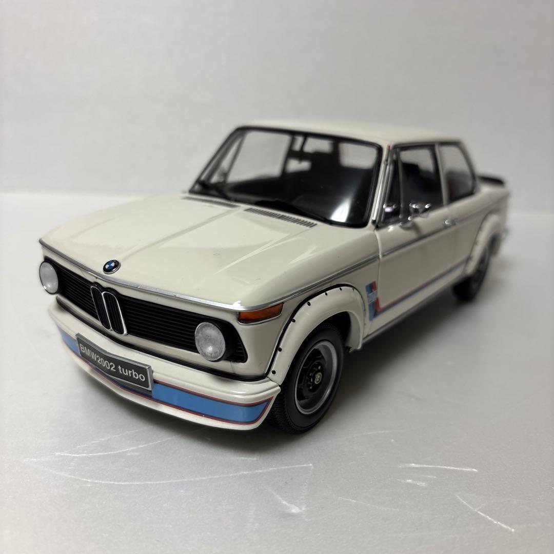 ミニカー  2002 TURBO (KYOSHO)