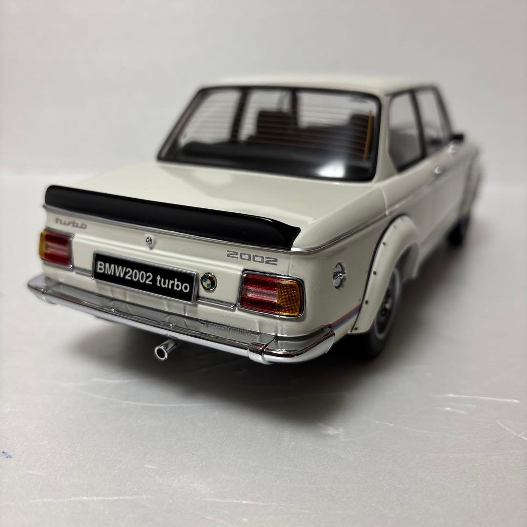 ミニカー  2002 TURBO (KYOSHO)