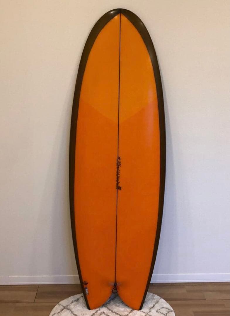 Heiwa Surfboards (ハンドシェイプレトロフィッシュ)5’5