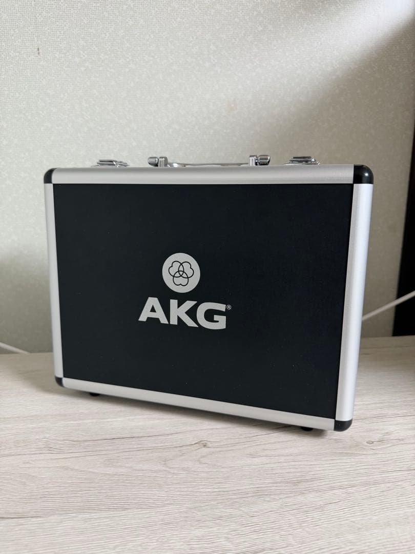 AKG c214 美品