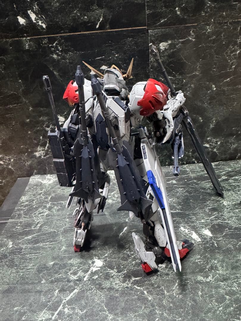 MG ガンダムバルバトスルプス　塗装完成品　ガンプラ　プラモデル
