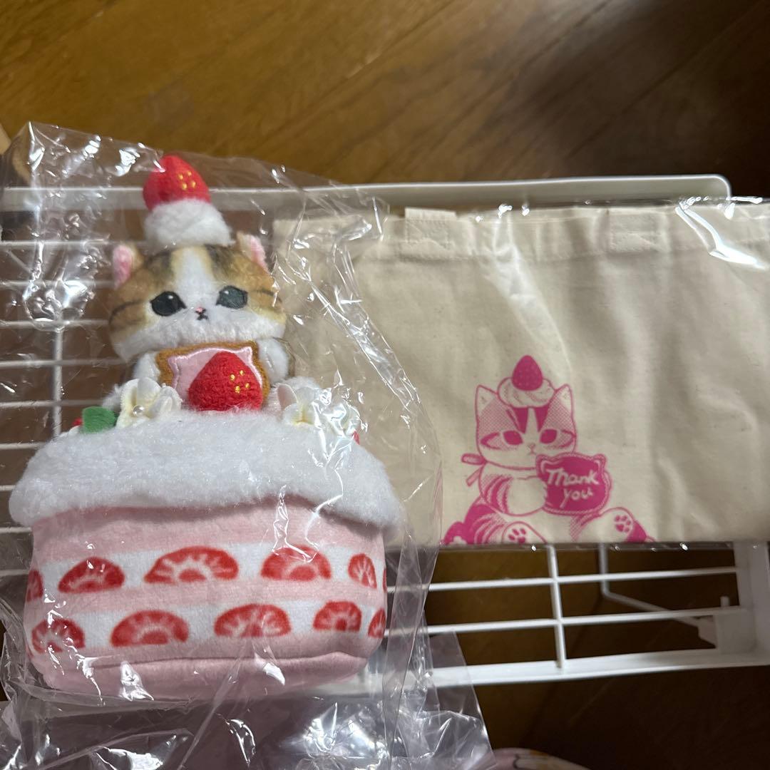 mofusand 小物入れにもなるケーキのりにゃんこのぬいぐるみ、トートバッグ