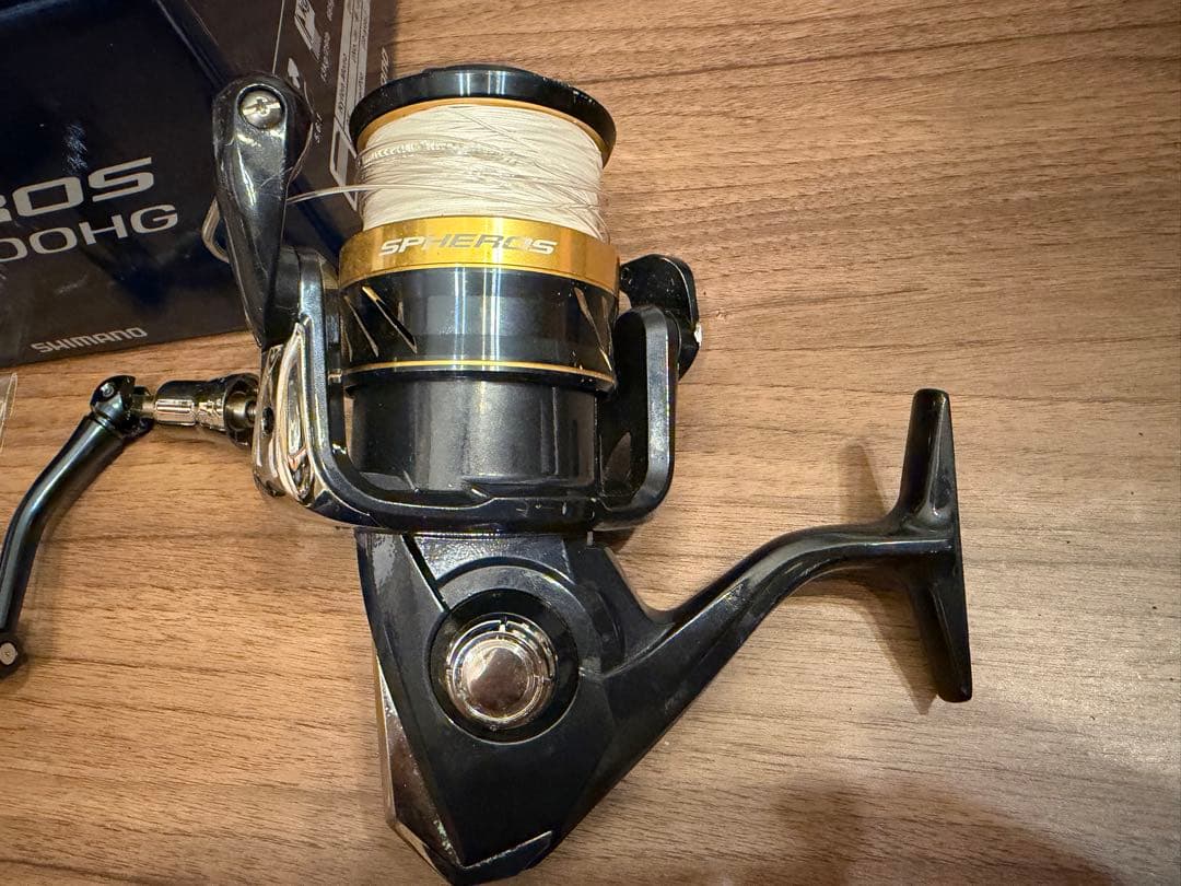 SHIMANO スフェロス　スピニングリール SW8000HG