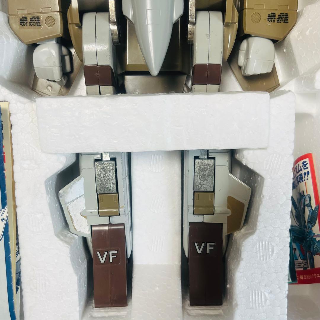タカトクトイス 1/55 超時空要塞マクロス VF-1A バルキリー　量産型