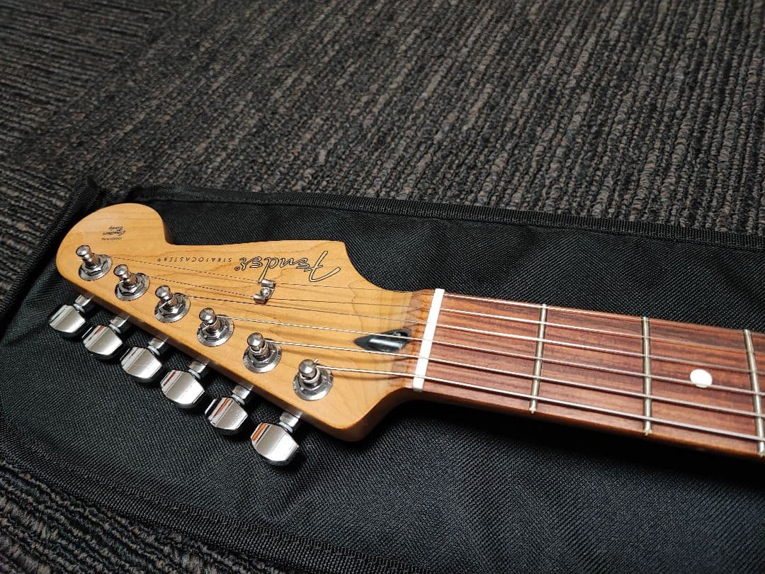 ギター Fender Player Stratocaster Ltd Edition
