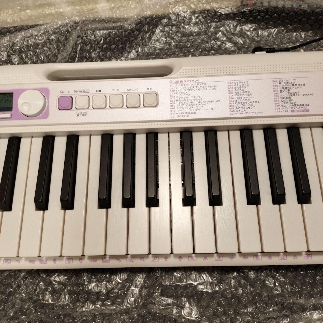 CASIO LK-315 光ナビゲーションキーボード 電子ピアノ