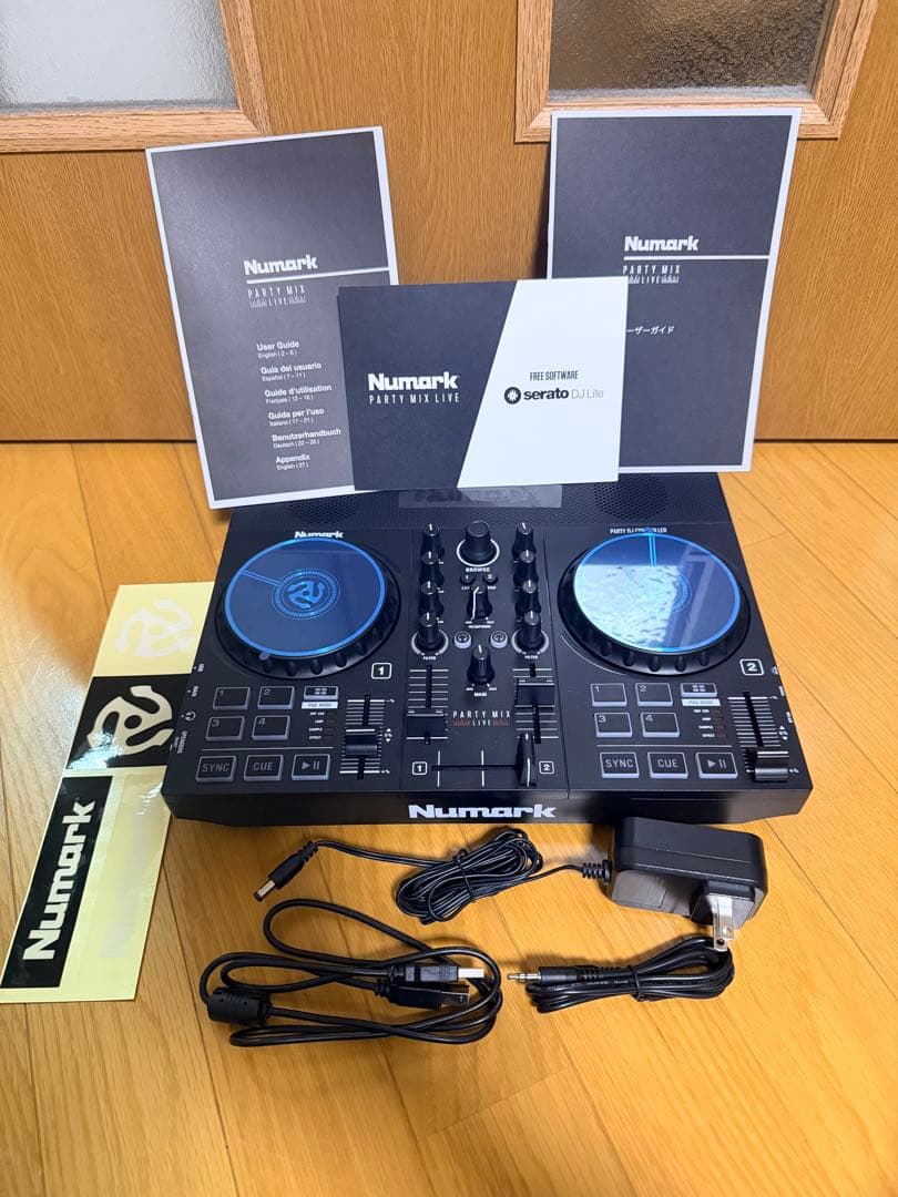 【ぼぼ新品】Numark Party Mix Live DJコントローラー