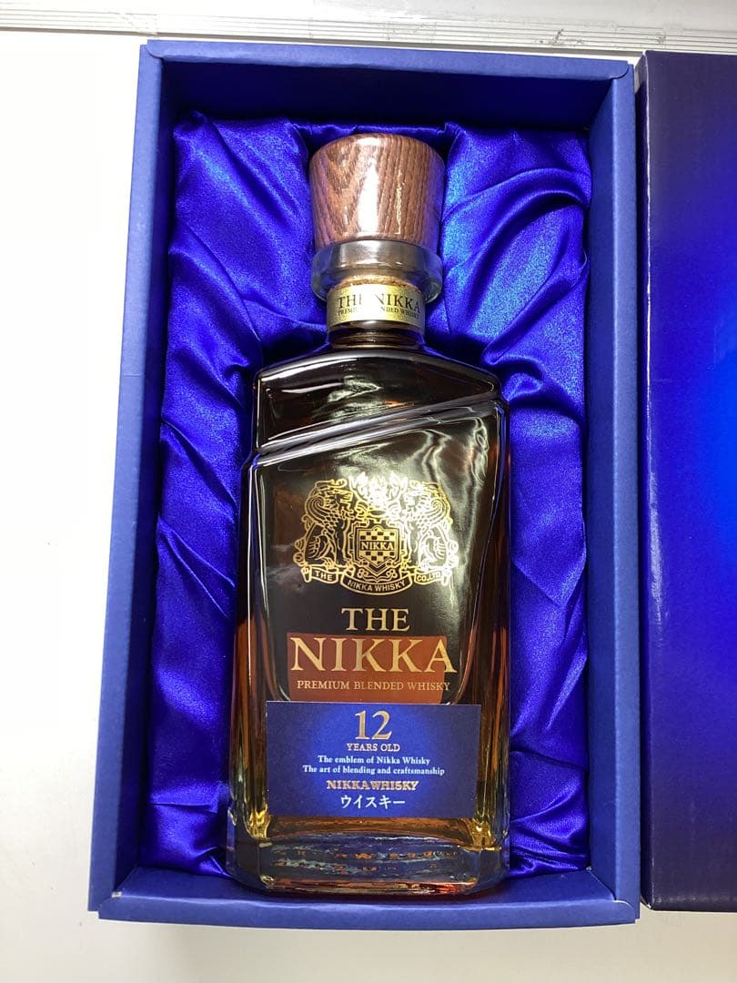ハ*ー様 NIKKA 12年 プレミアムブレンドウイスキー　700ml 43%