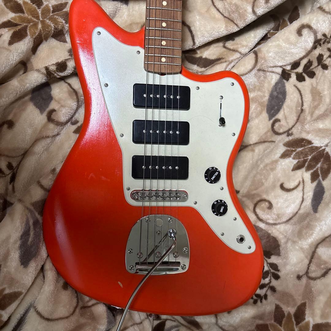 Fender Noventa Jazzmaster リフィニッシュ