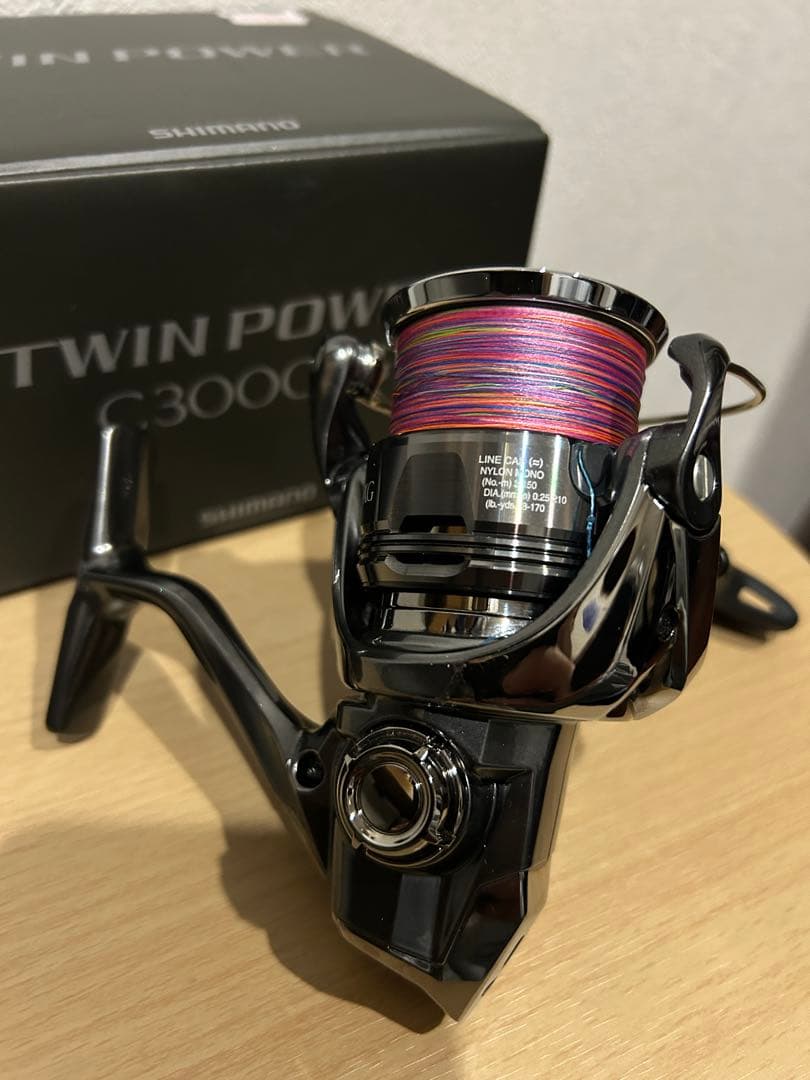 SHIMANO TWIN POWER C3000XG スピニングリール