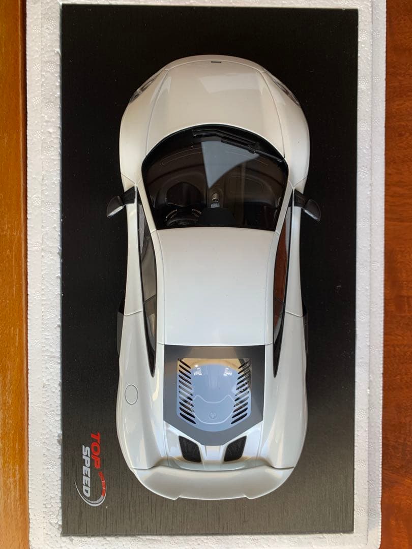 TOPSPEED 1/18マクラーレン675LT