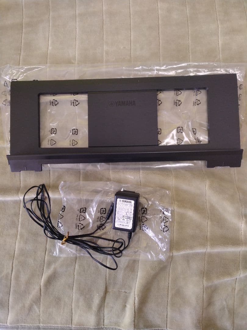 中古良品　ヤマハ PSR-E463 ポータトーン キーボード 電子ピアノ