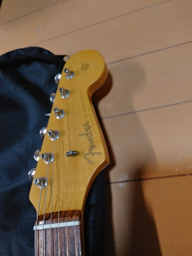 美品　フェンダージャパン　Fender　ストラトキャスターディマジオコレクション