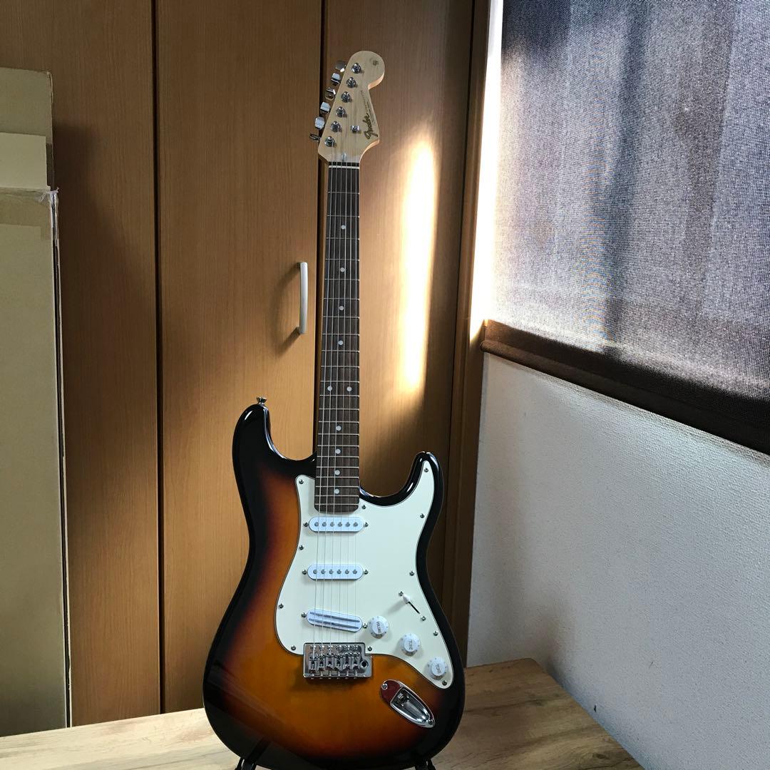 Stratocaster サンバースト　コンポーネントギター　美中古品