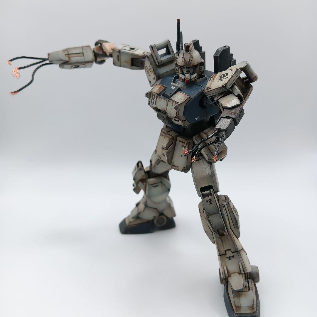 HGUC 1/144 ガンダムEz-8塗装完成品