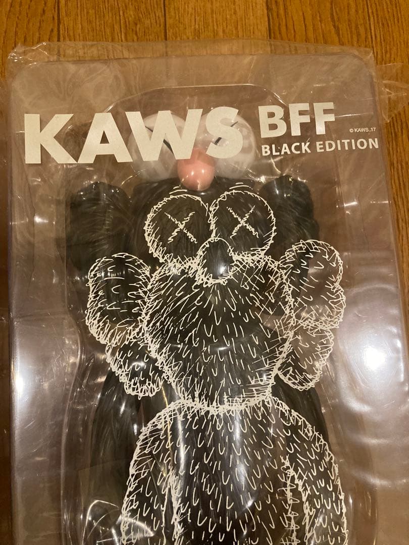 KAWS BFF MoMA EXCLUSIVE BLUE&black 新品未開封