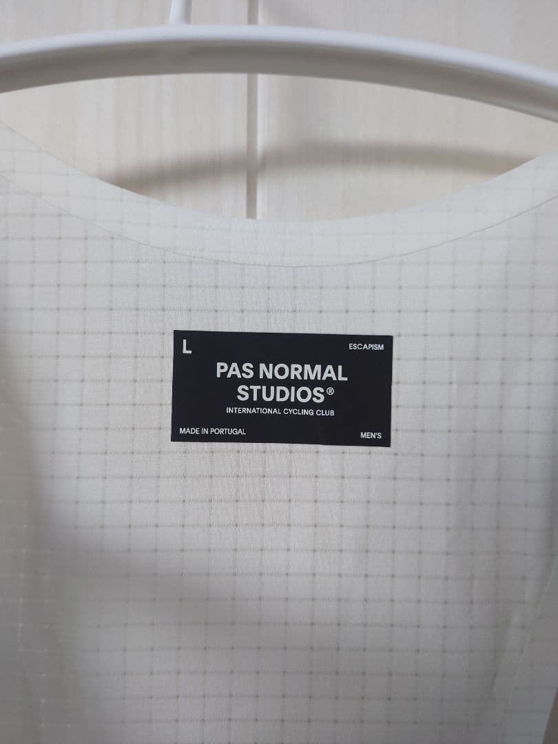 ウェア PAS NORMAL STUDIOS ESCAPISM light bib