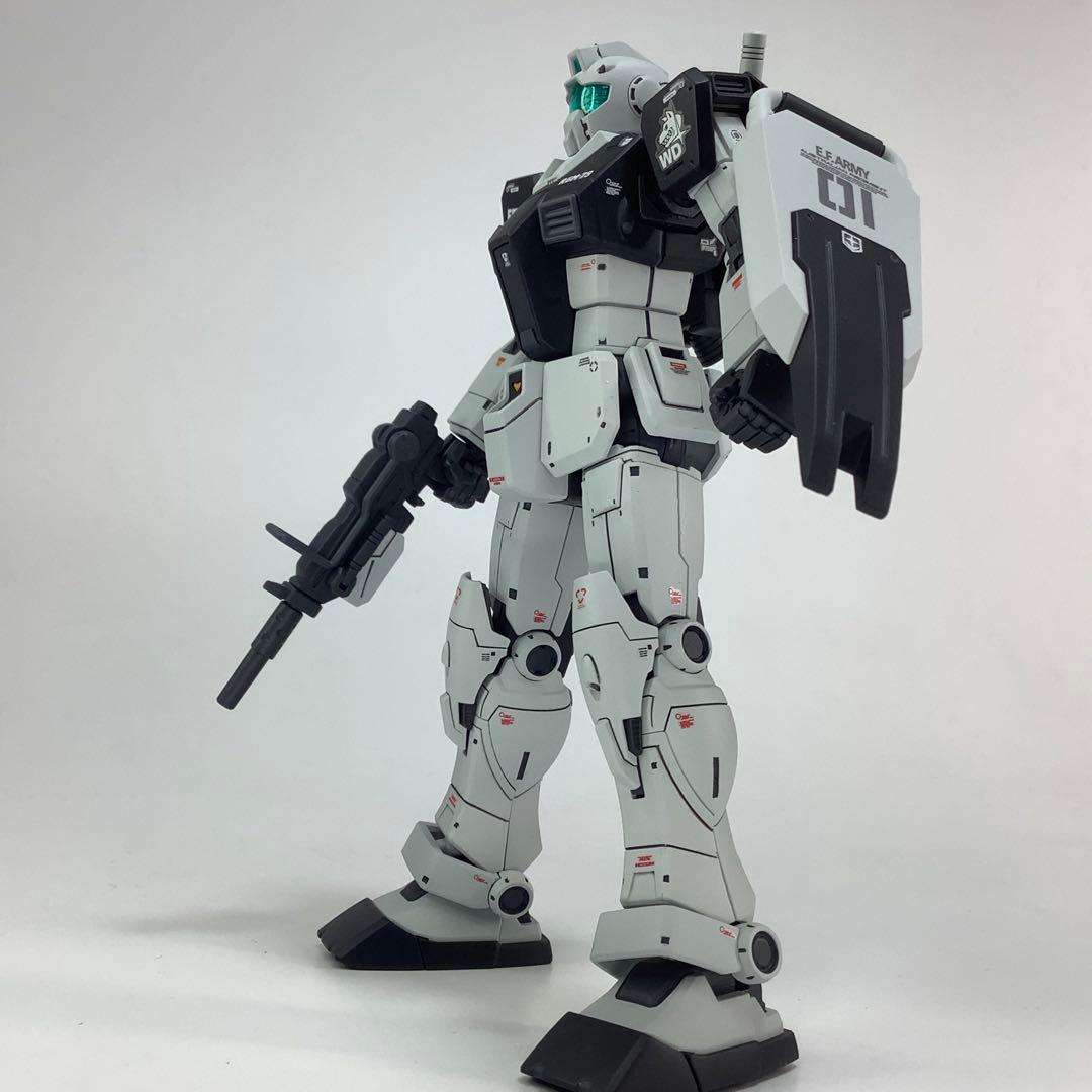 HG RGM-89 ジム【ホワイト・ディンゴ隊仕様】塗装済完成品