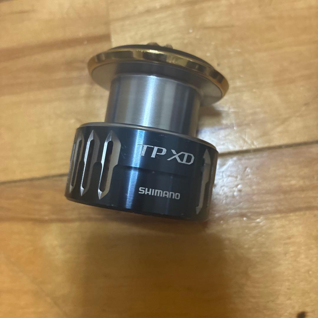 SHIMANO 17ツインパワーXD 4000XGジャンクパーツ