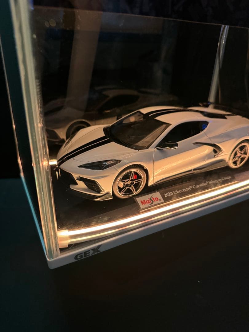 【世界に一つ‼️】Corvette 1/18 ジオラマ LED 展示 鑑賞用 模型