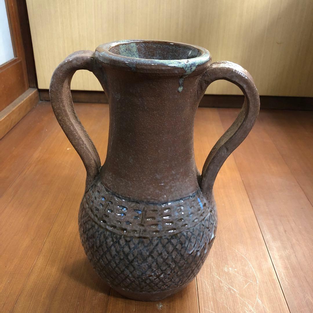 骨董品 青い光が美しい持ち手付き茶色陶器壺 茶道花道水壺 弥生式土器水瓶 作家物