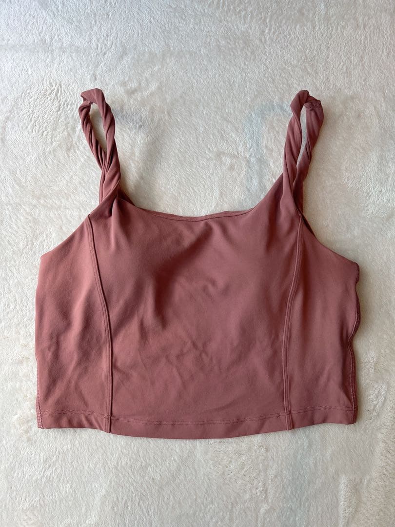 新品・未使用　lululemon ルルレモン⭐︎スポーツブラ