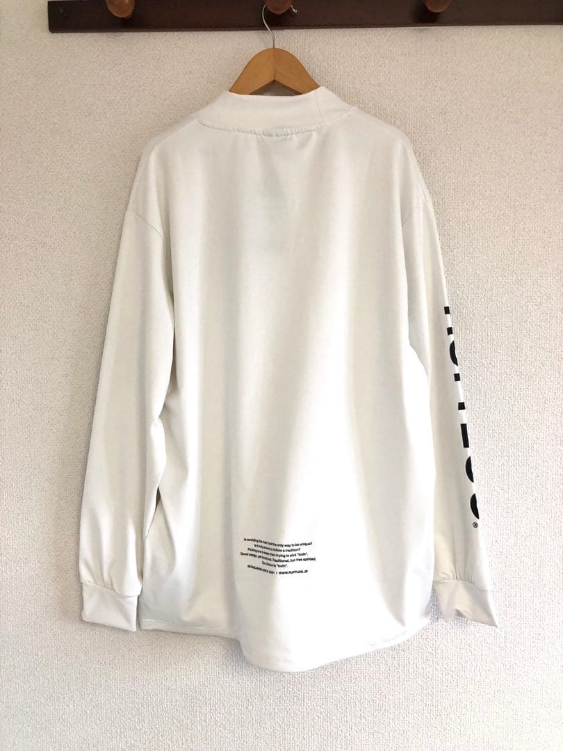 今期　ラフロッグ　RUFFLOG MOCK NECK ホワイト　サイズM