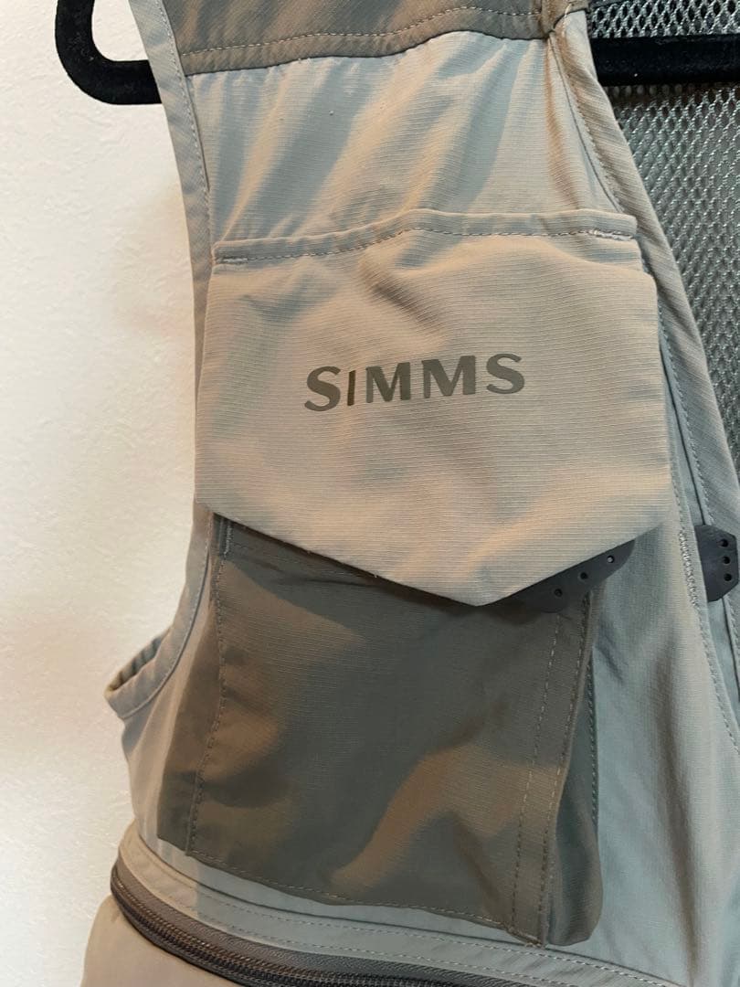 た*し様 美品　シムス simms ベスト