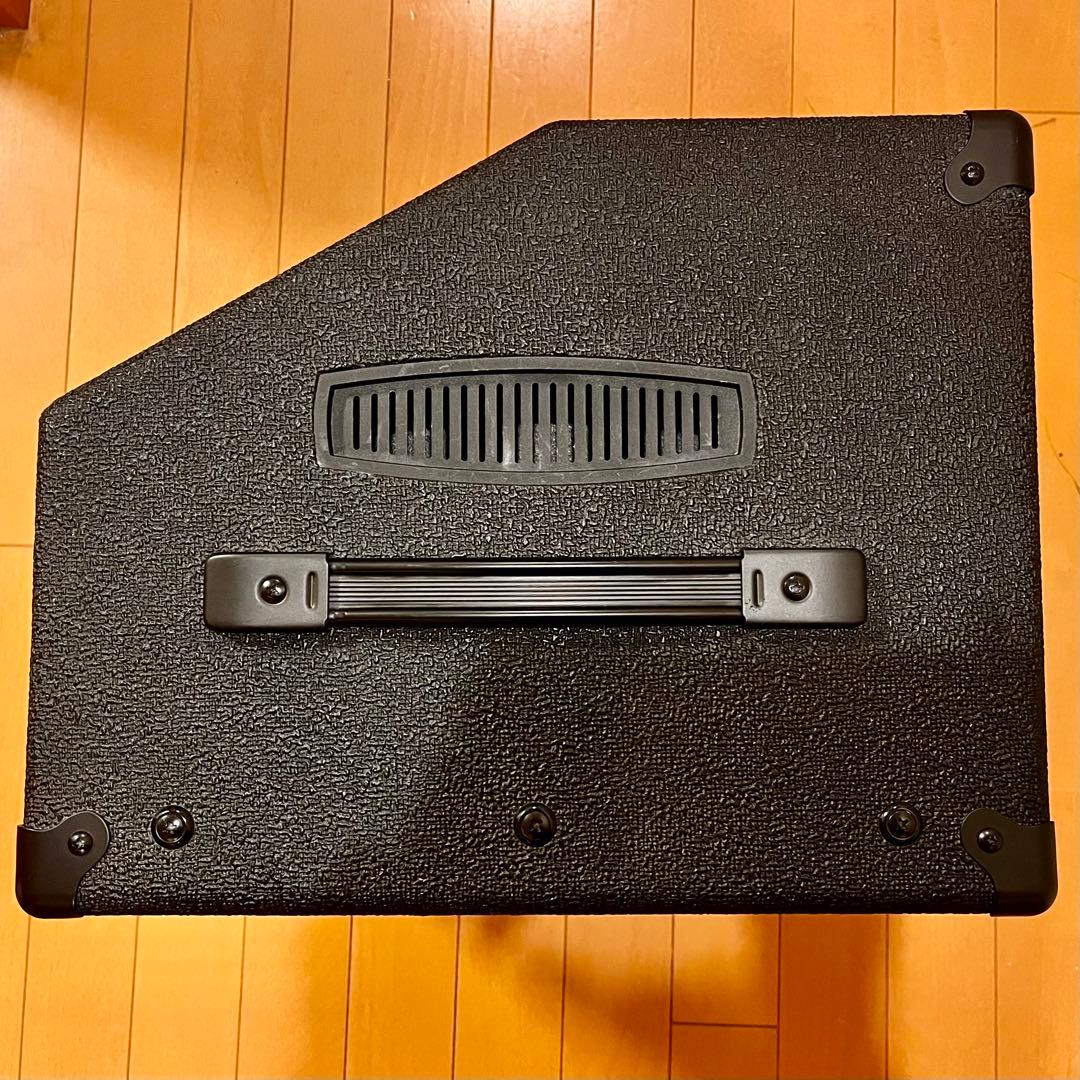 Ampeg BA-108 V2 ベース用アンプ