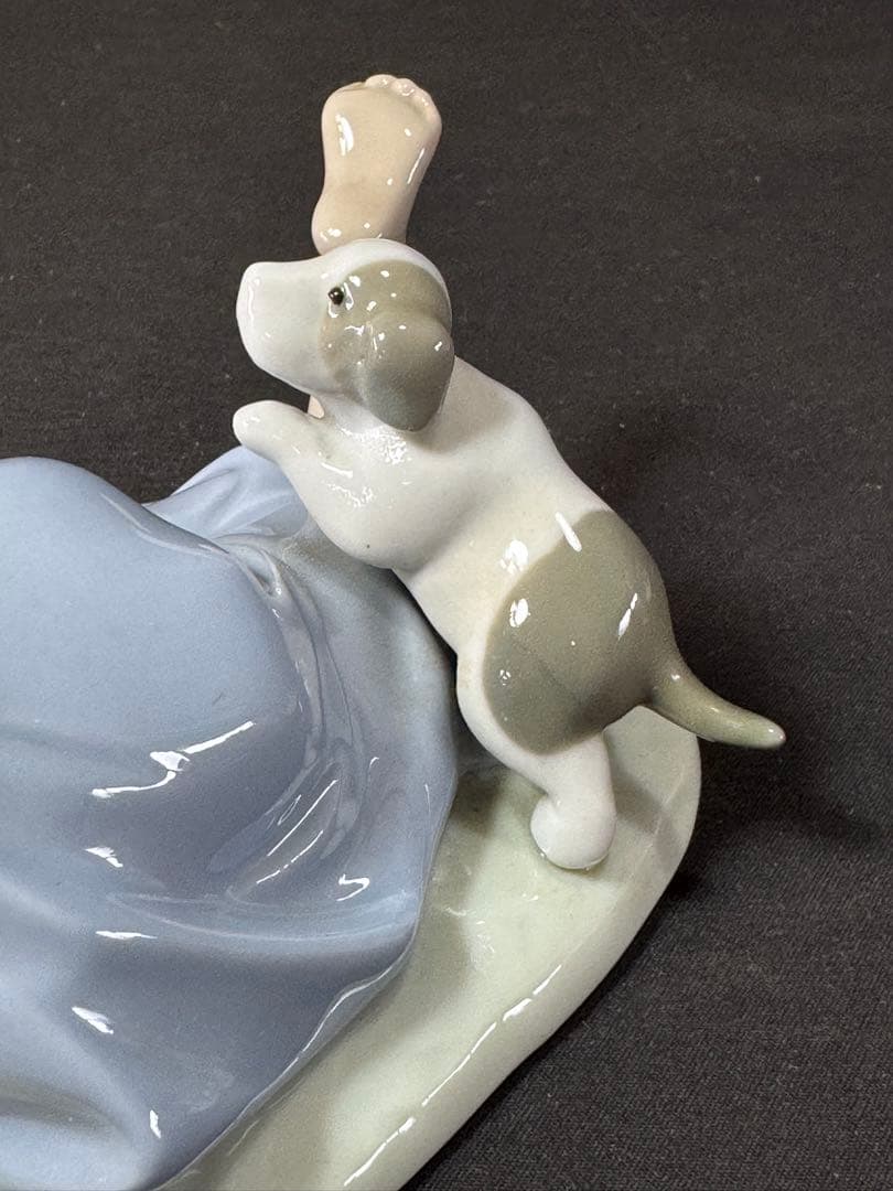H82 送料無料　リヤドロ　LLADRO　みんなで遊びましょう　少女と仔犬