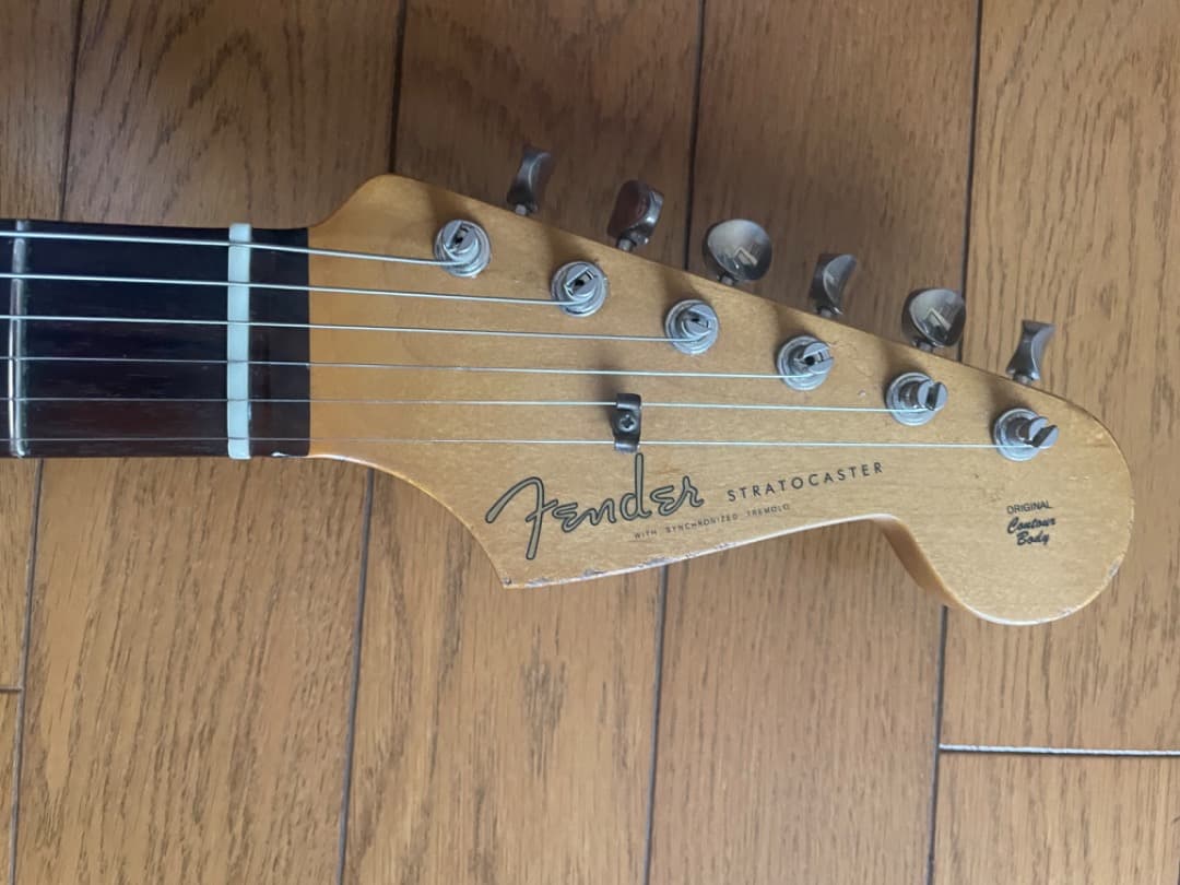 ギター Fender Mexico roadworn stratcaster 60'