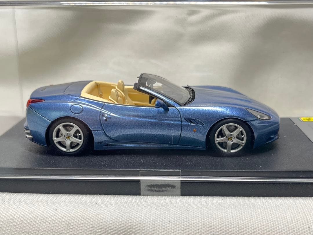 ミニカー BBR Ferrari California 2008 L.Blue