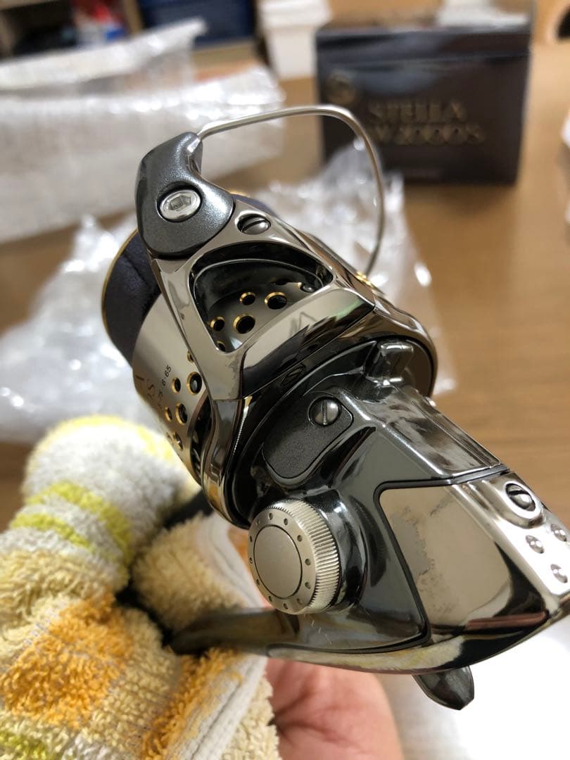 シマノステラSHIMANO STELLA FW2000S リールステラ　01