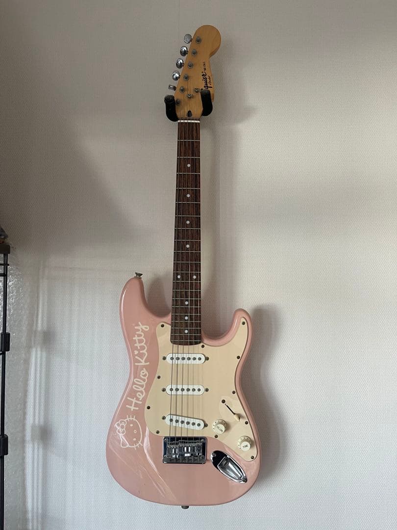 Squier Hello Kitty ストラト ピンク ミニエレキギター 完売品