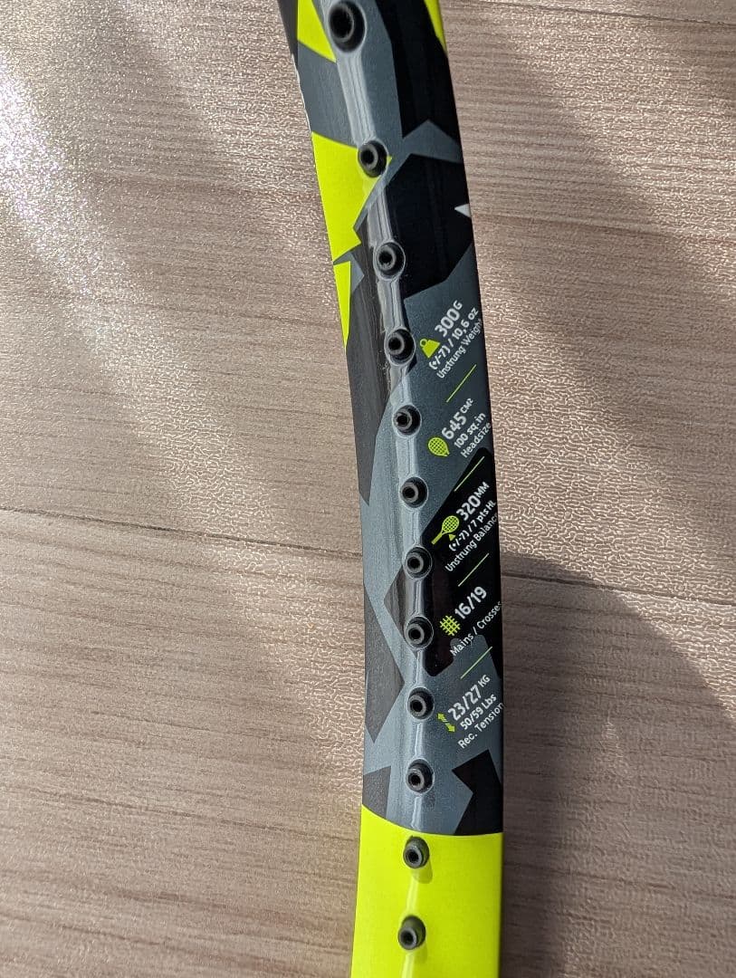 Babolat　ピュアアエロ　2022　G2　100　テニスラケット