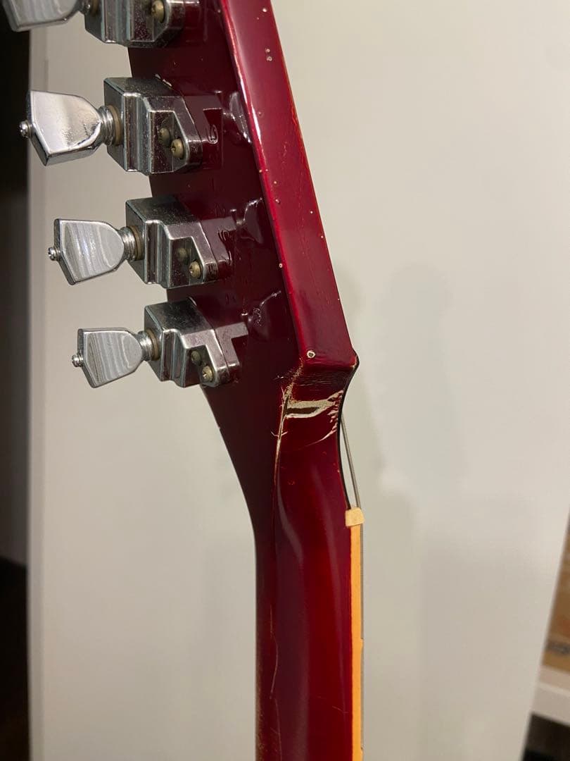 Gibson Firebird V 99年製 　バンジョーペグ
