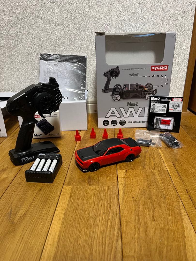 Kyosho Mini-Z AWD ダッジ チャレンジャー SRT セット