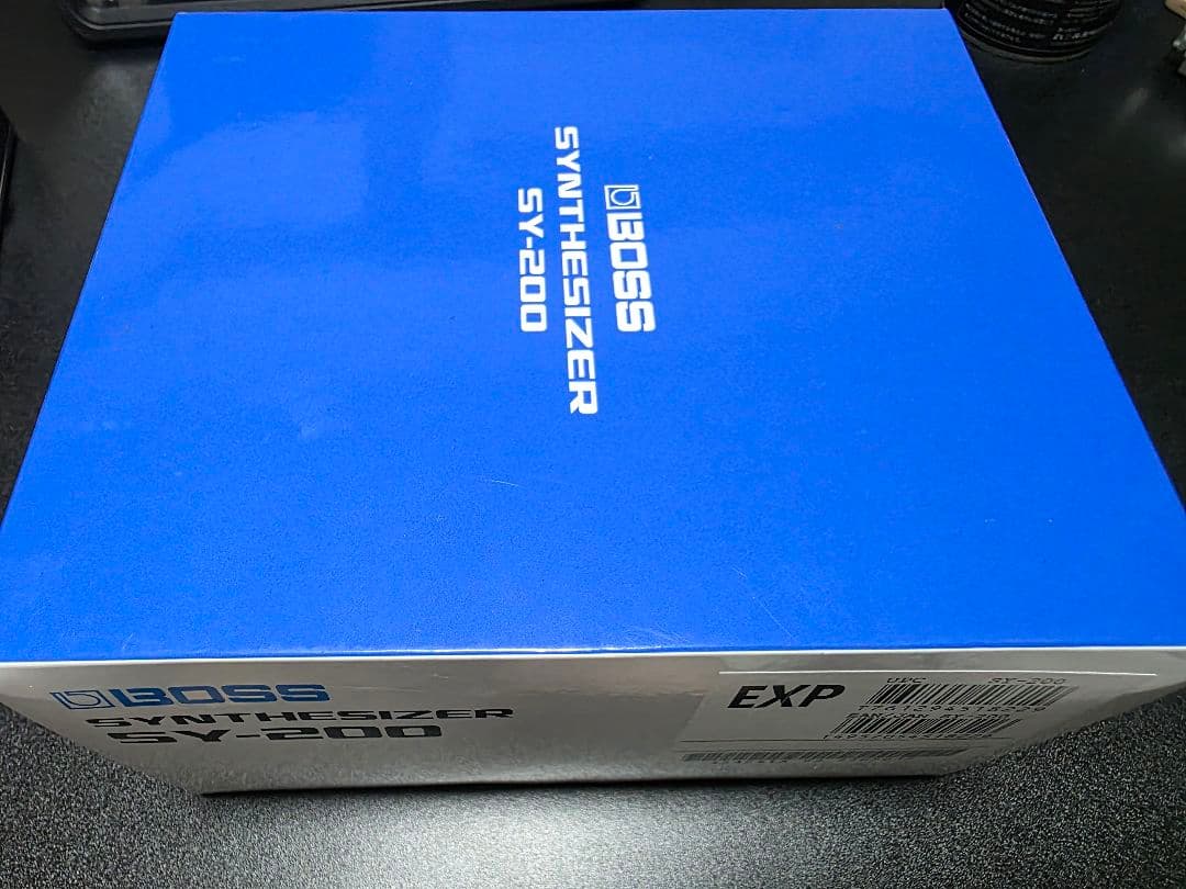 BOSS SY-200 ギターシンセサイザー