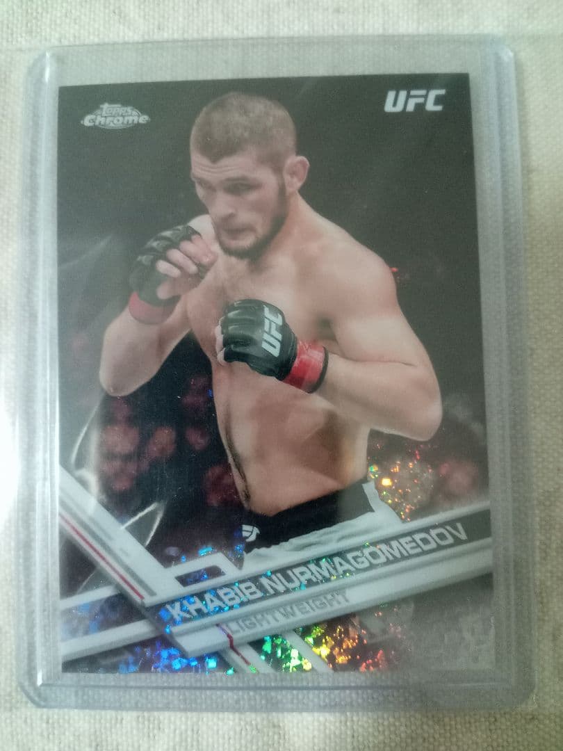 UFC Topps ハビブ・ヌルマゴメドフ　ダイヤモンドリフラクターカード