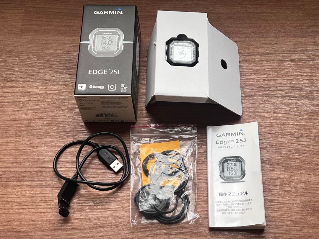 Garmin Edge 25J サイクルコンピューター 1番小さく軽いです