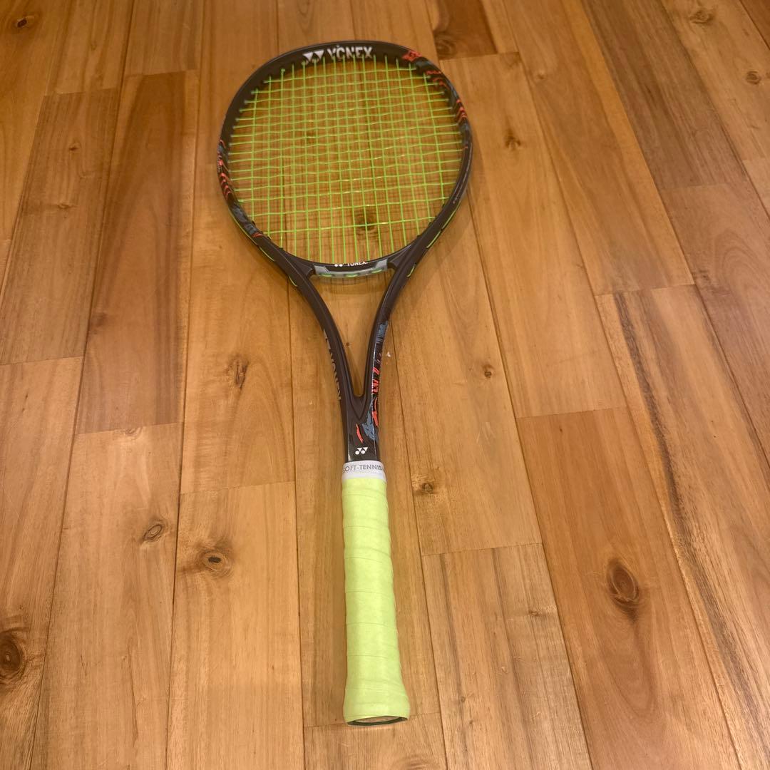 YONEX VCORE PRO 97 G2 硬式用テニスラケット