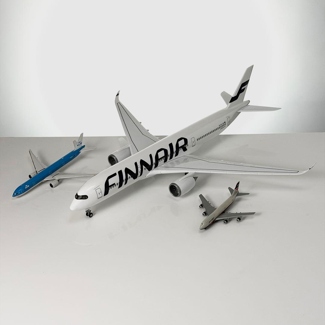 FINNAIR フィンエアー フィンランド航空 飛行機　モデル 模型 スタンド