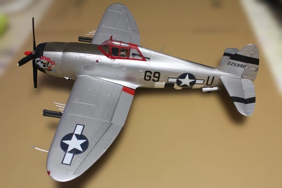 21st Century toys 1/18半完成品 P-47 サンダーボルト
