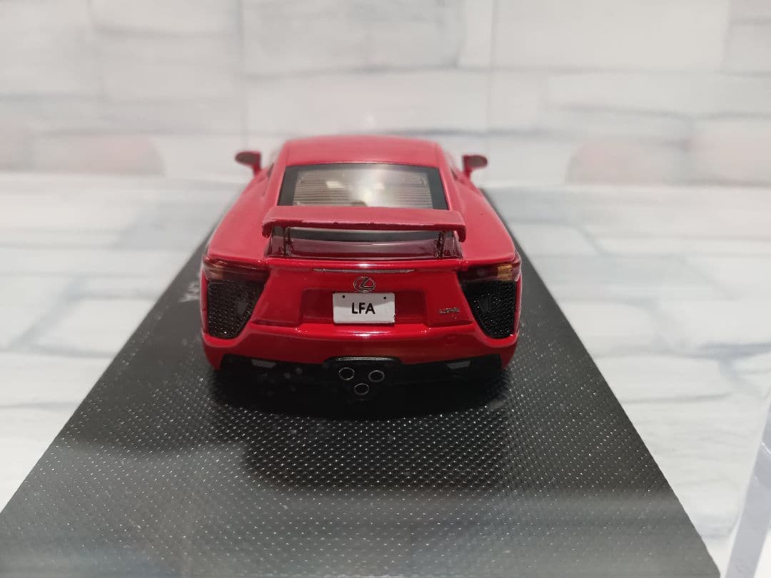 1/43 エブロ　レジンモデル　レクサス　LFA　ミニカー　レッド
