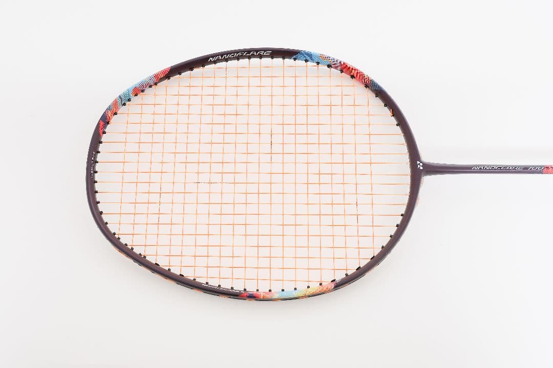 YONEX ナノフレア700 PRO 4UG5 フレーム上部に小傷あり 保証書付