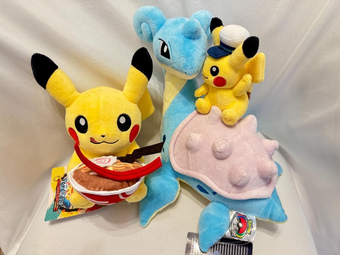 新品タグ付⭐︎ポケモンぬいぐるみ ピカチュウ ラプラス ラーメンWCS2023横浜